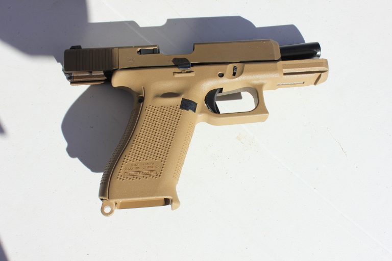 Shooting the Glock 19X at the 2018 SHOT Show | On Duty Gear Blog